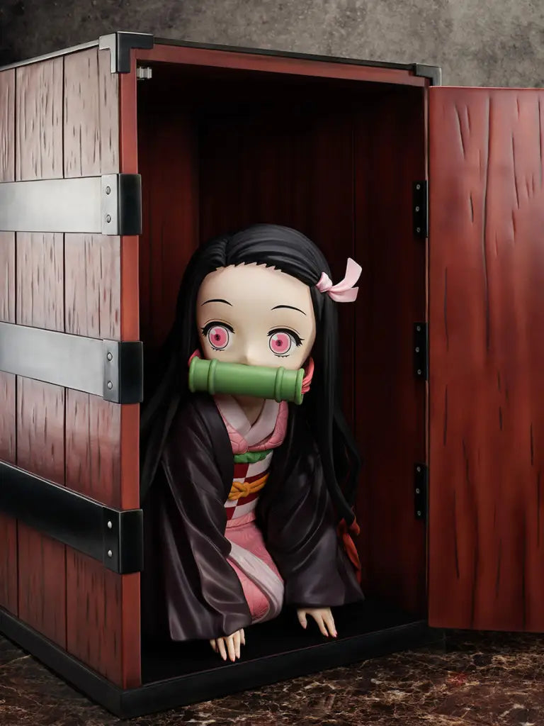 Demon Slayer: Kimetsu no Yaiba - Nezuko in a Box - Big – GEEKLOVEPH TOY ...