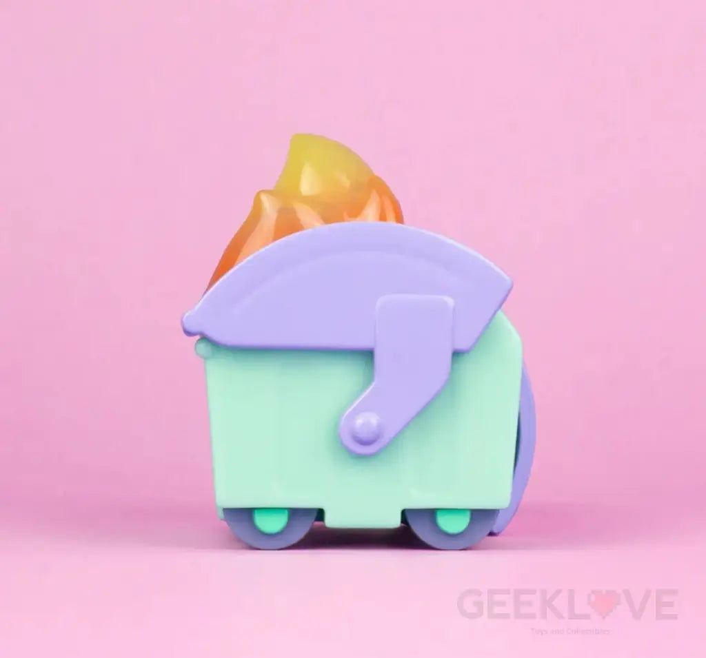 Dumpster Fire Vinyl Figure UwU Edition 100% Soft – GEEKLOVEPH TOY STORE
