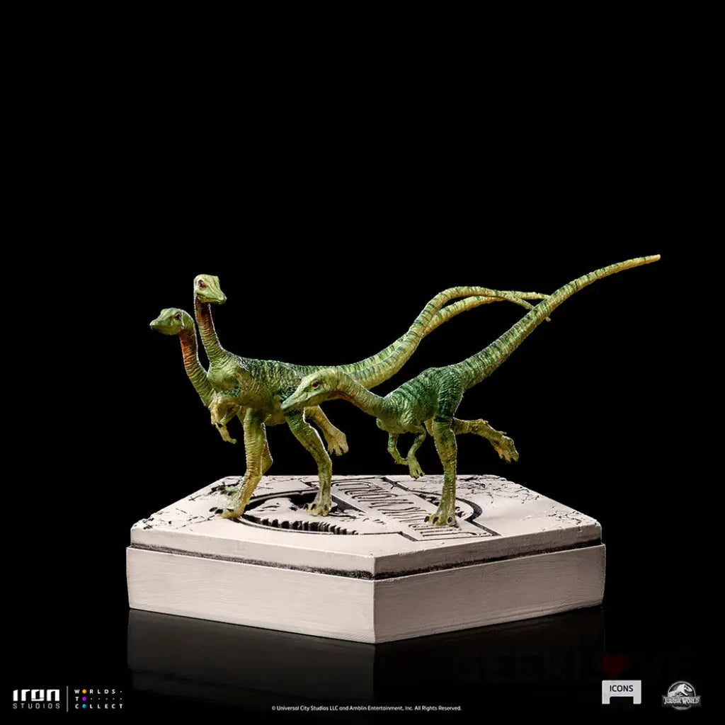 Jurrasic World Icons Compsognathus Iron Studios – GEEKLOVEPH TOY STORE