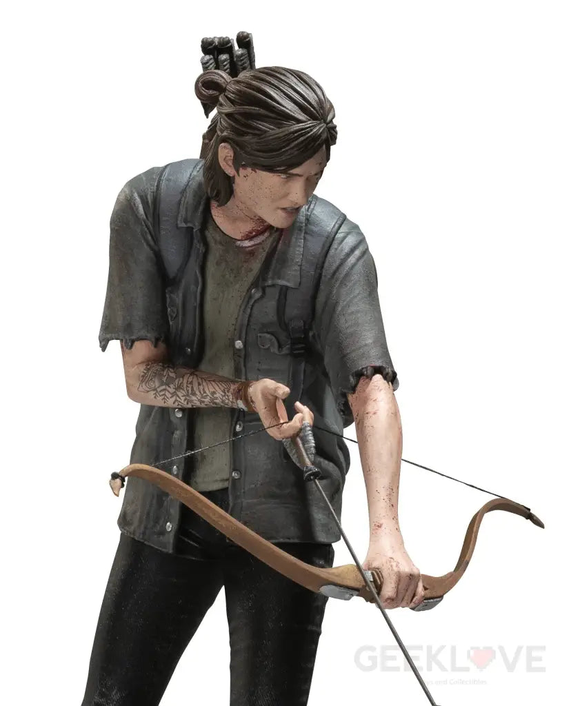 Last of Us Part II: Ellie with Bow PVC Figure Dark – GEEKLOVEPH TOY STORE
