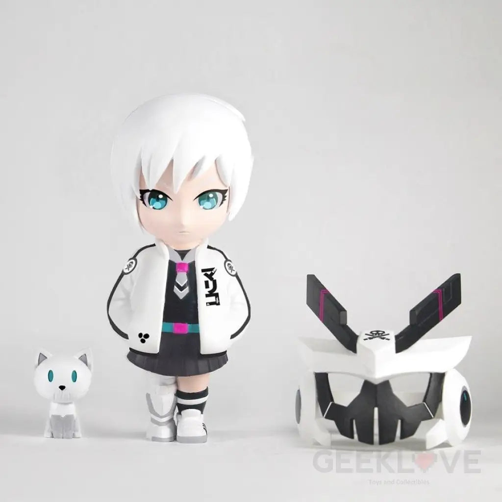 QUICCS MARIKO First Edition Vinyl Toys - Ghost White – GEEKLOVEPH TOY STORE