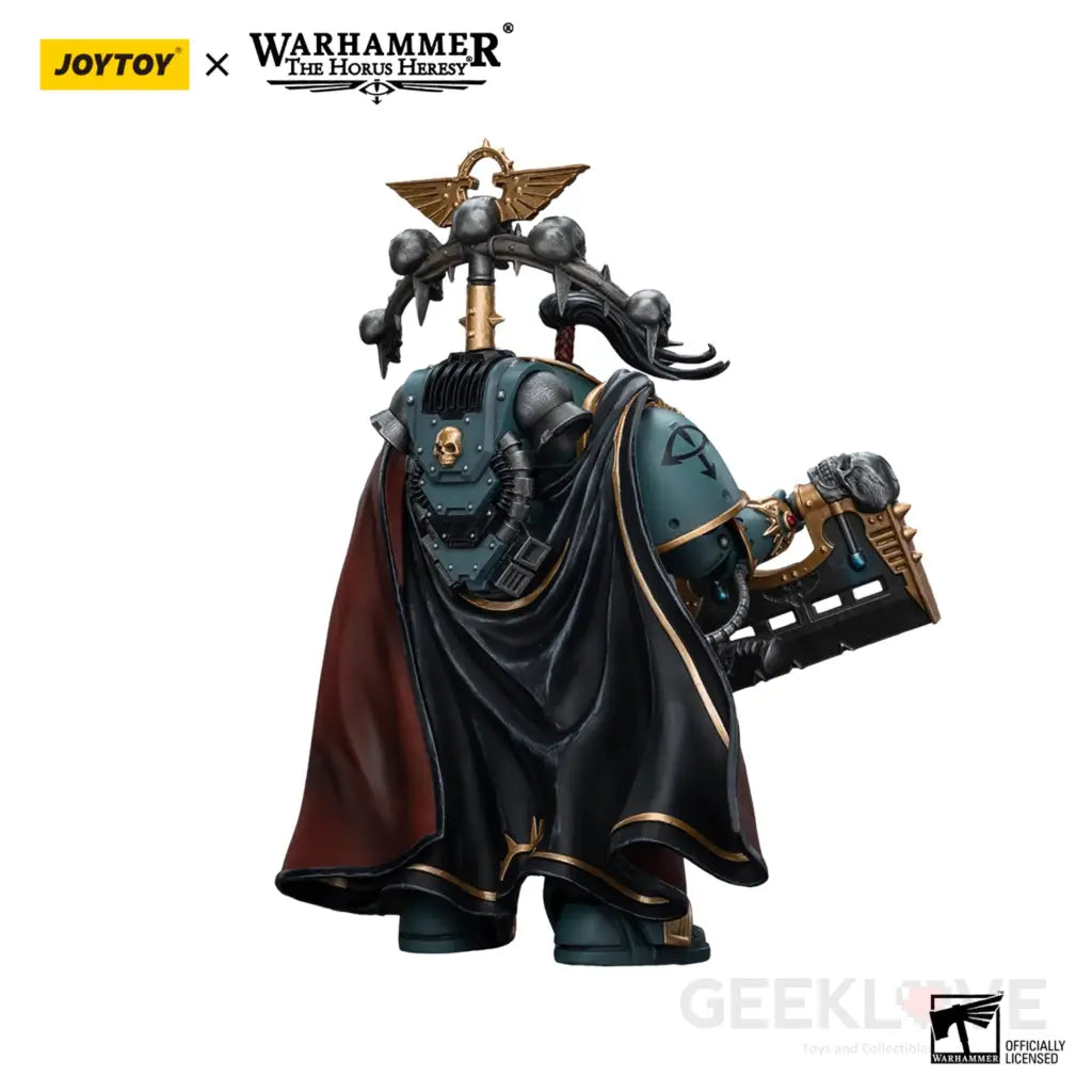 Sons of Horus Legion Praetor with Power Axe – GeekLoveph