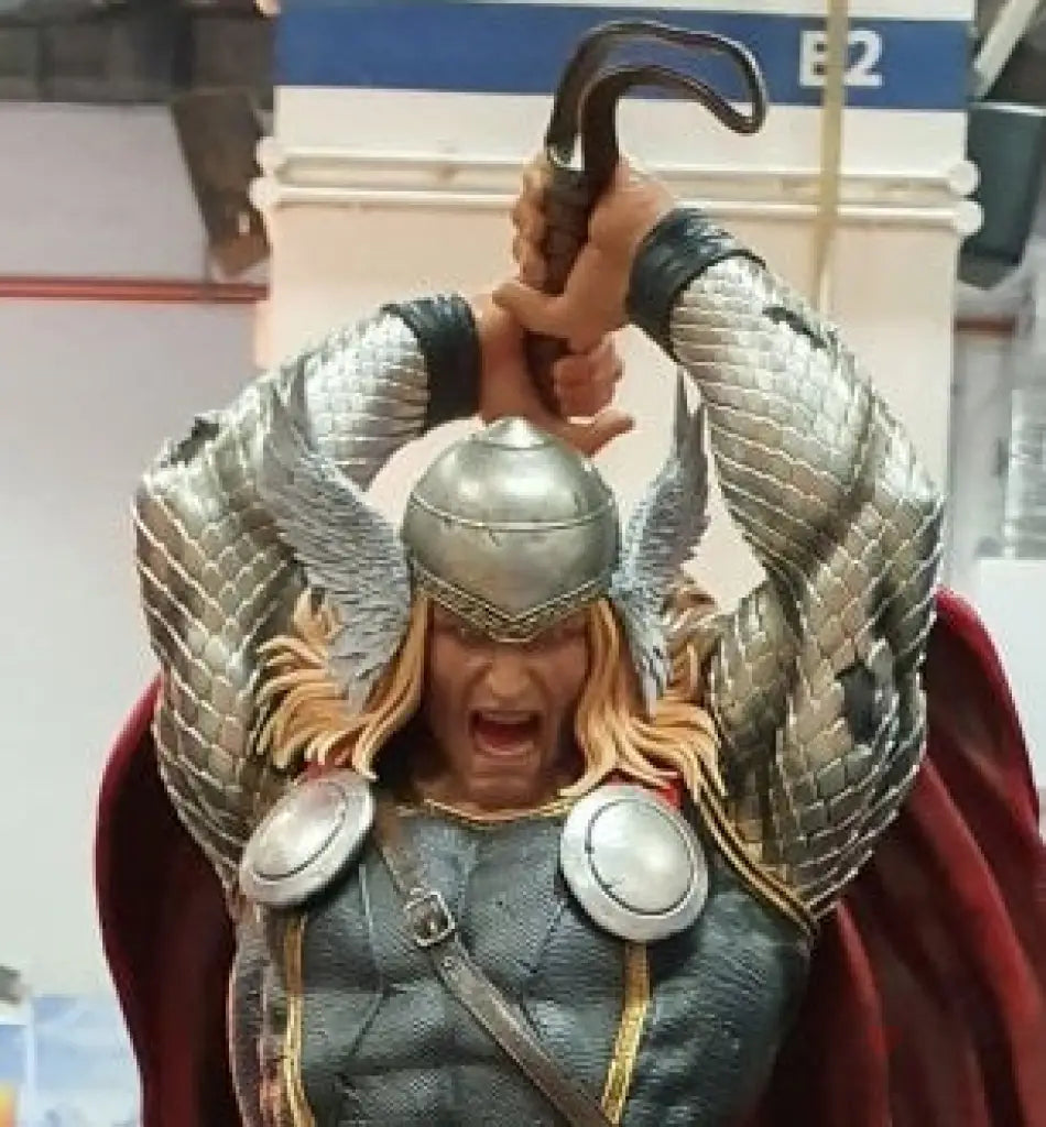 XM Studios - Modern Thor 1/4 Scale Statue XM Studios – GEEKLOVEPH TOY STORE