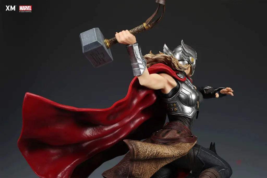 Marvel’s Mighty Thor 1/4 Scale Statue – GeekLoveph